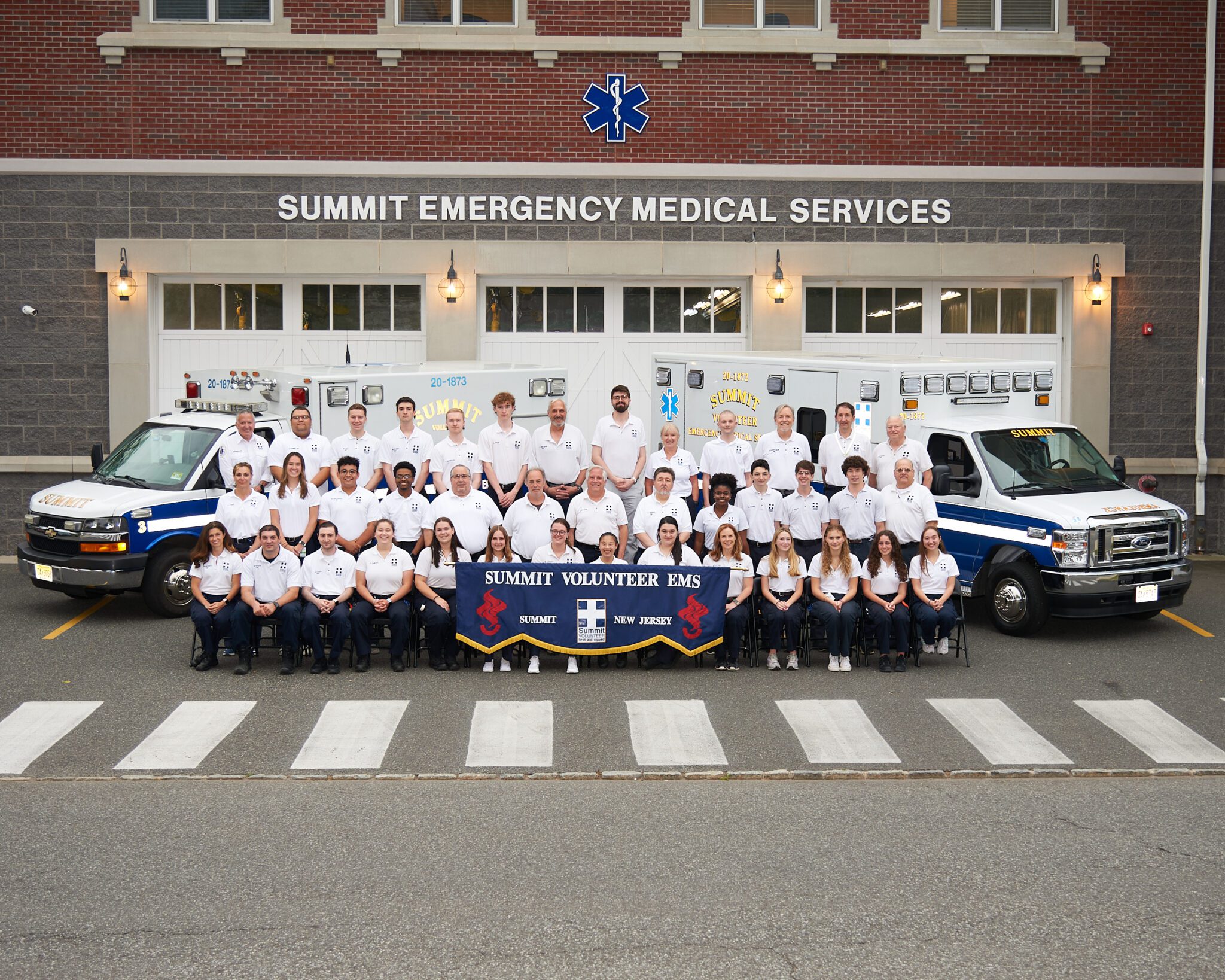 Squad Fund Drive Under Way - Summit EMS